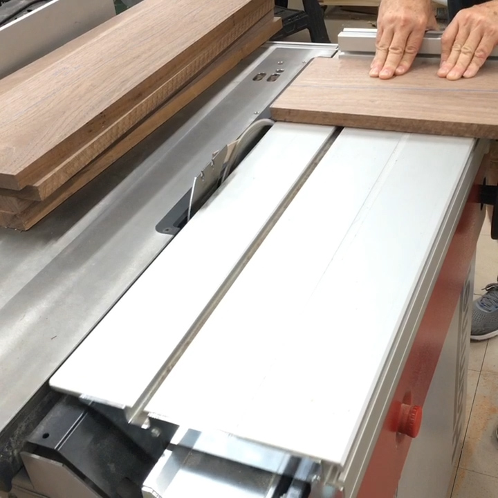 How to Use a Sliding Table Saw - Power Saws Guide